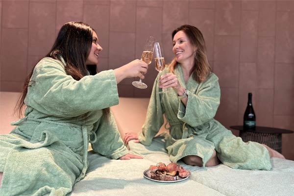 Wellness für die Sinne | Wellness-Therme FORTYSEVEN